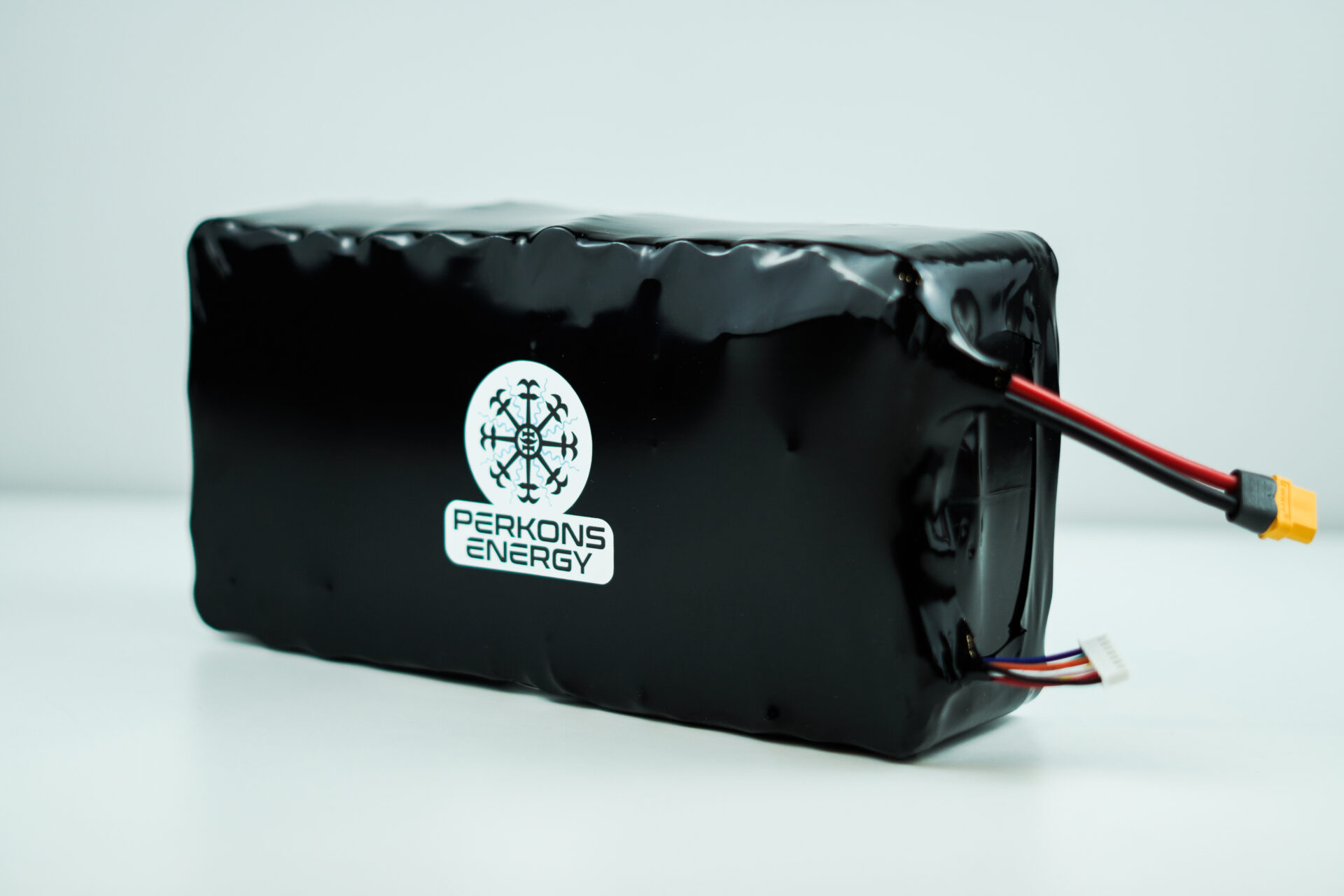 16S10P 50000 - Perkons Energy